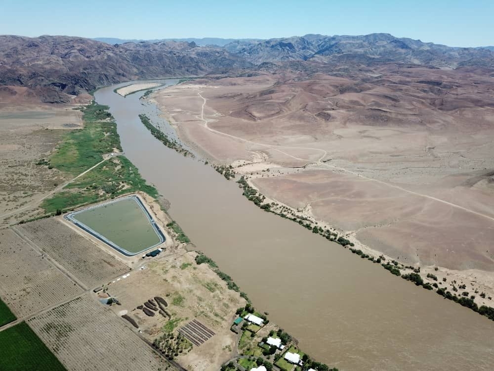 Oranjerivier weer in vloed - Tourismus Namibia
